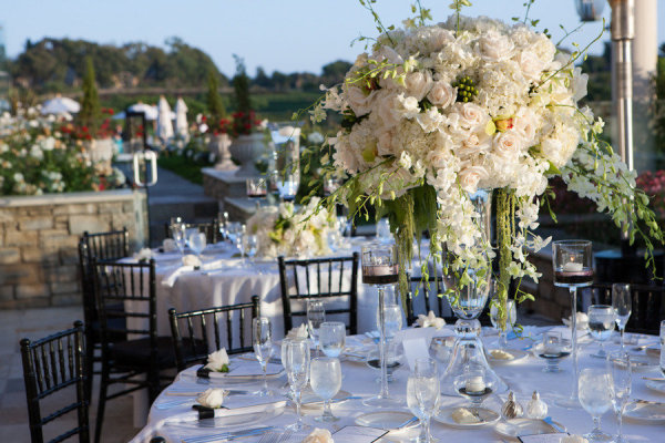 What Makes a “Glam” Wedding?